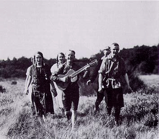 Re-encantando el mundo: los Wandervögel, logros y extensión revolucionarios